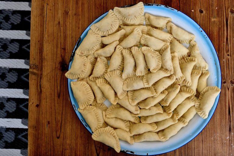Recette sénégalaise avec MaCissé : Pastels - Parisianavores - Blog ...