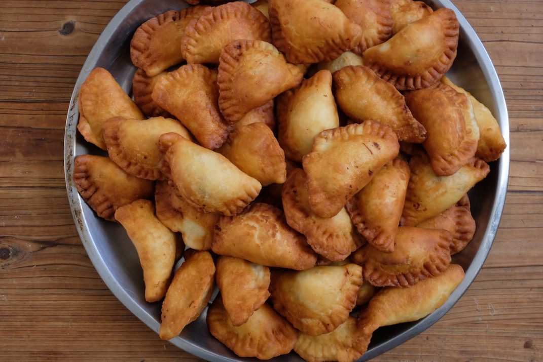 Recette sénégalaise avec MaCissé : Pastels - Parisianavores - Blog ...